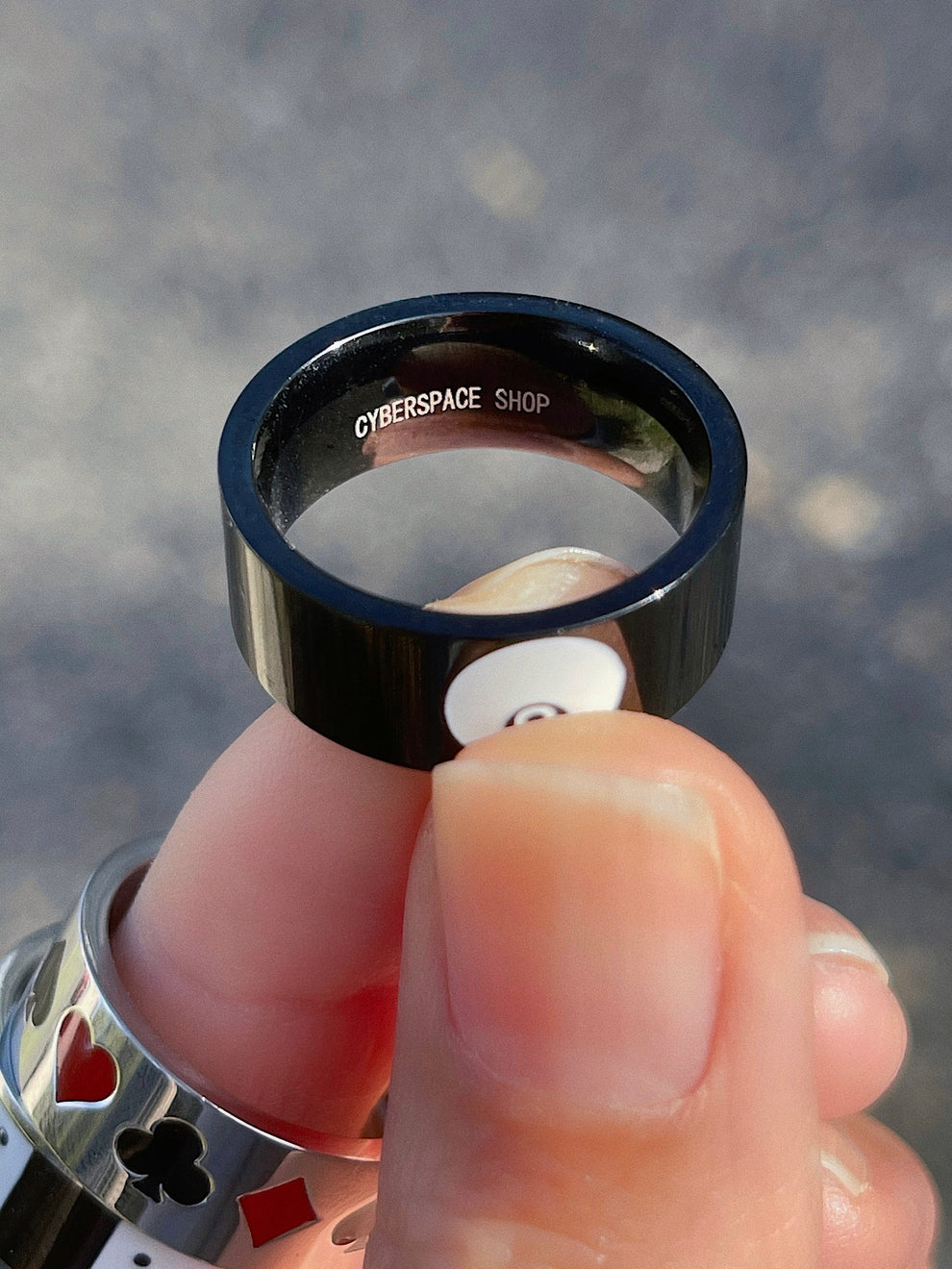 MAGIC 8 BALL RING – Cyberspace Shop
